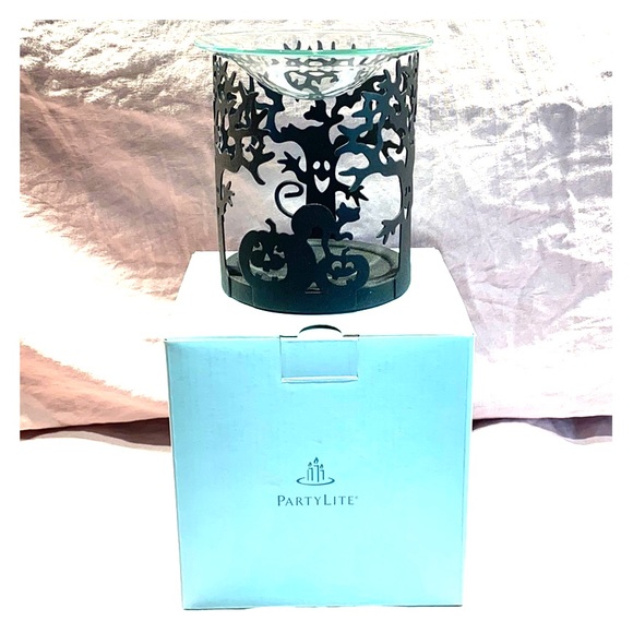 PartyLite | Accents | Retired Partylite Trick Or Treat Fragrance Warmer ...